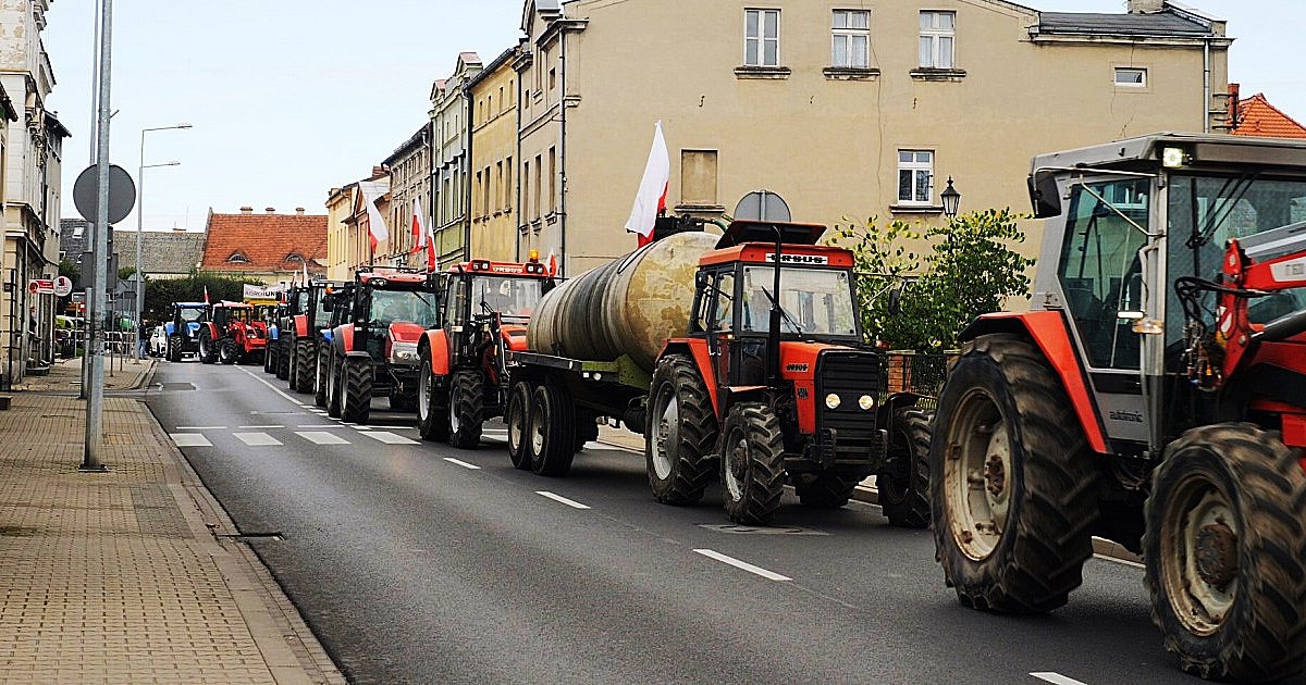 Rolnicy znów szykują wielki protest. Chcą wyjechać na drogi... W sieci ...